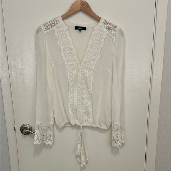 Lulus | Tops | Lulus White Tie Front Blouse | Poshmark